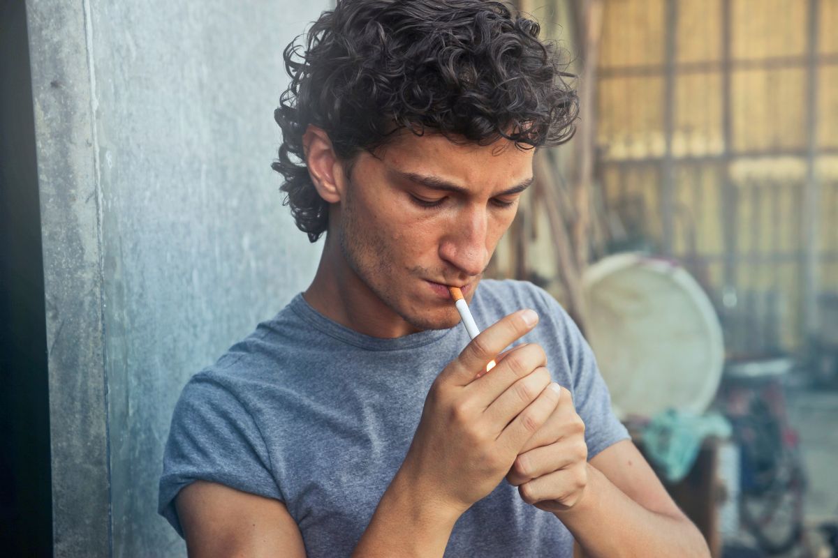 Can Smoking Cause Mental Illness? What To Know - Tobacco Facts Can Smoking Cause Mental Illness? What To Know - Tobacco Facts